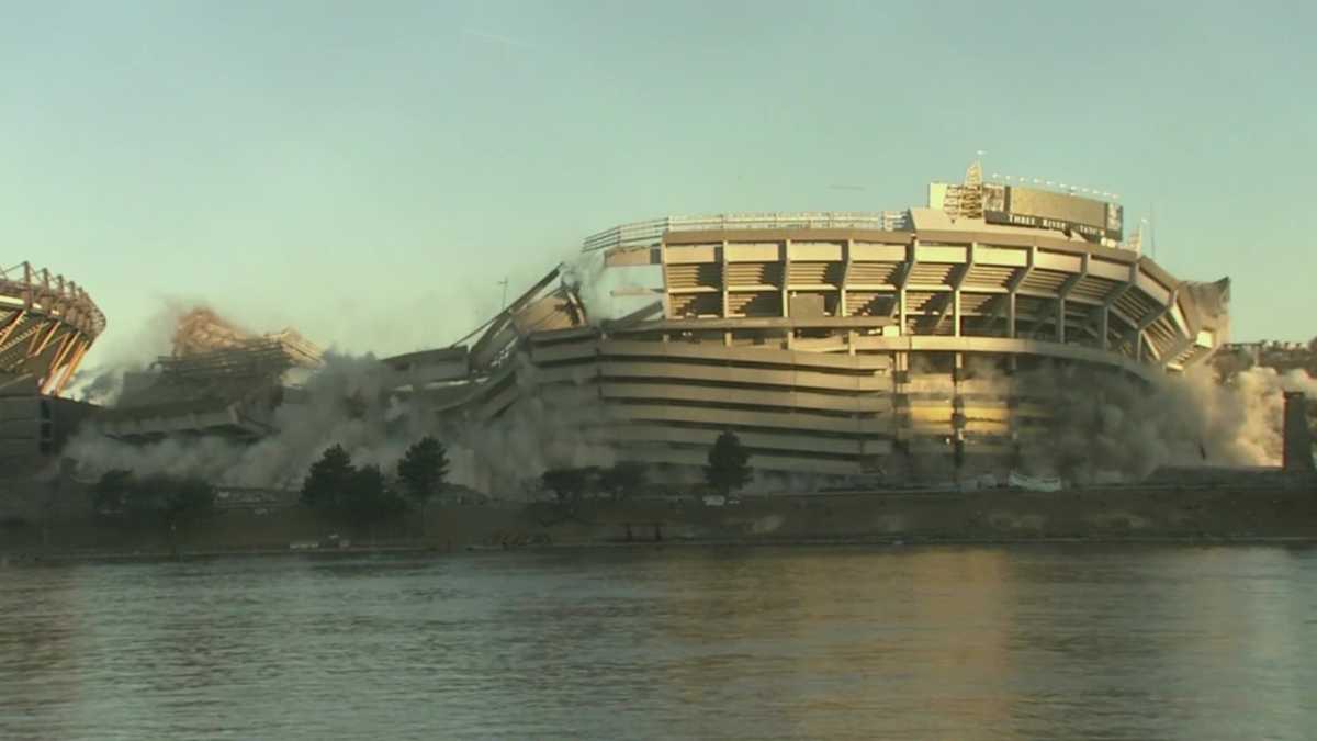 Do you remember? 19 years since Three Rivers Stadium implosion