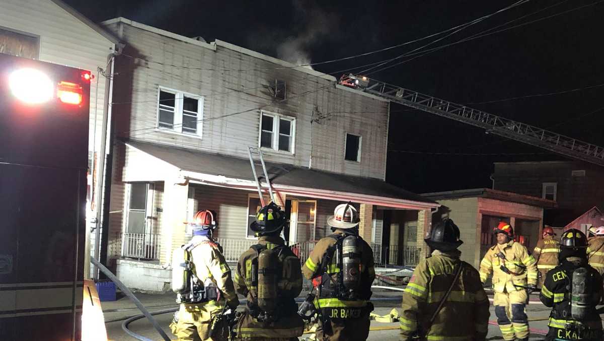 Fire breaks out inside duplex in Aliquippa