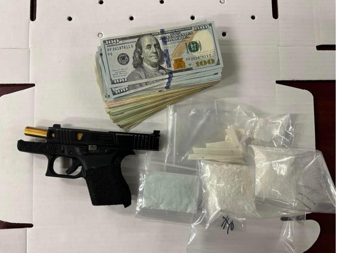 Fort Myers man arrested, facing drug-related charges Fort Myers man arrested, facing drug-related charges