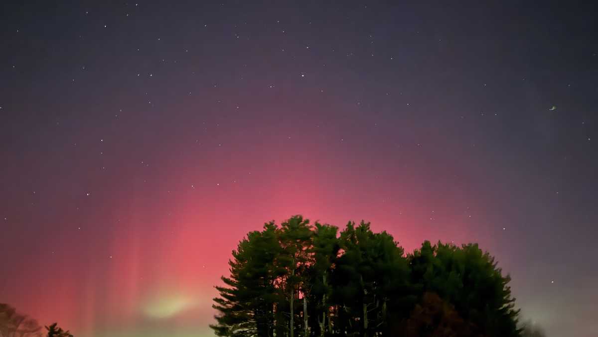 Clear skies make way for glimpses of Northern Lights across Massachusetts