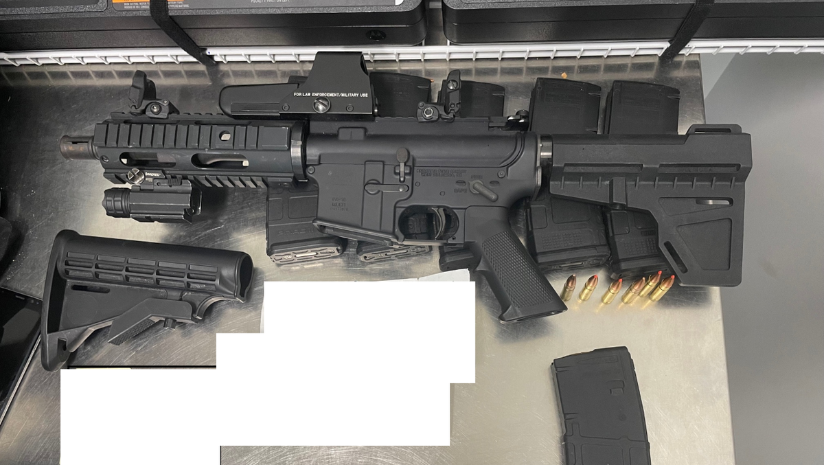 TSA Officer at New Orleans airport intercepts assault rifle
