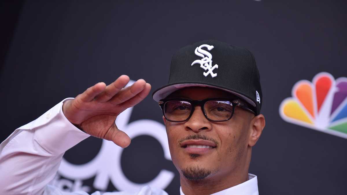 Rapper T.I. buys lunch for year for Florida girl denied over 15 cents