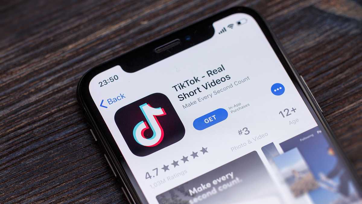 House Panel Unanimously Approves Bill That Could Ban Tiktok