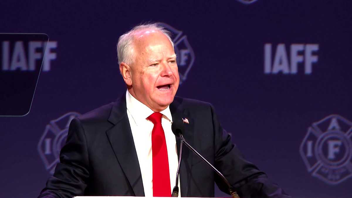 Dem. VP pick Walz touts strong unions in Boston speech