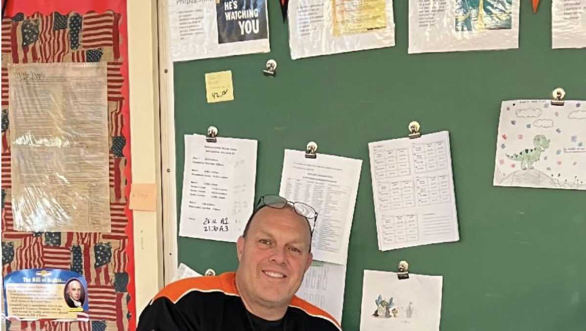 Holabird students organize vigil to honor beloved teacher