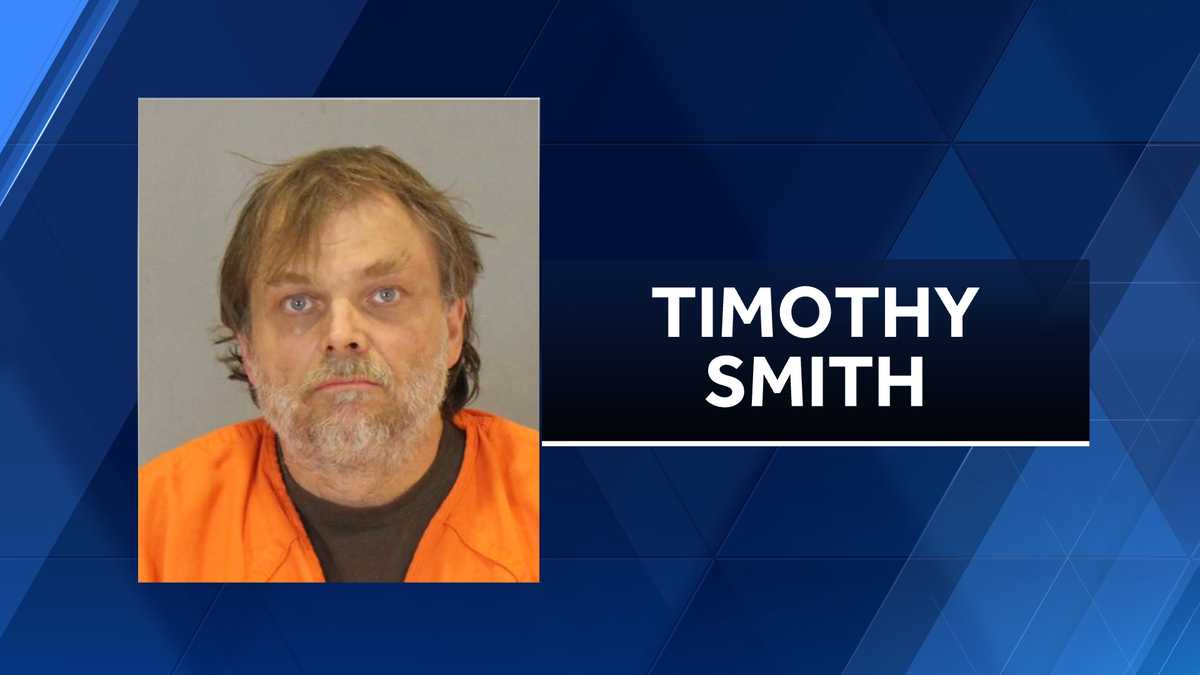 Omaha thief breaks into restaurant