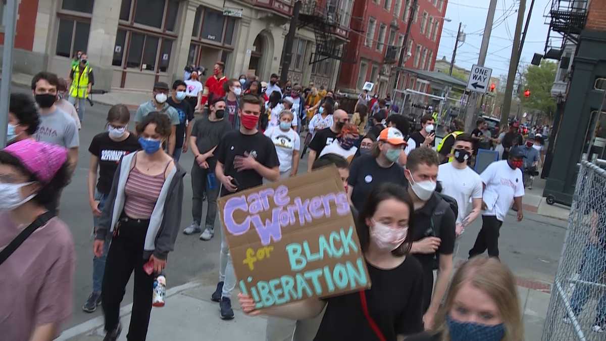 Memorial rally held to remember Cincinnati shooting that sparked 2001 riots