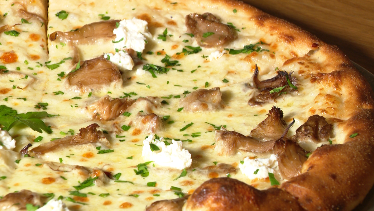 Now Serving Omaha: Tiny's Pizza Joint