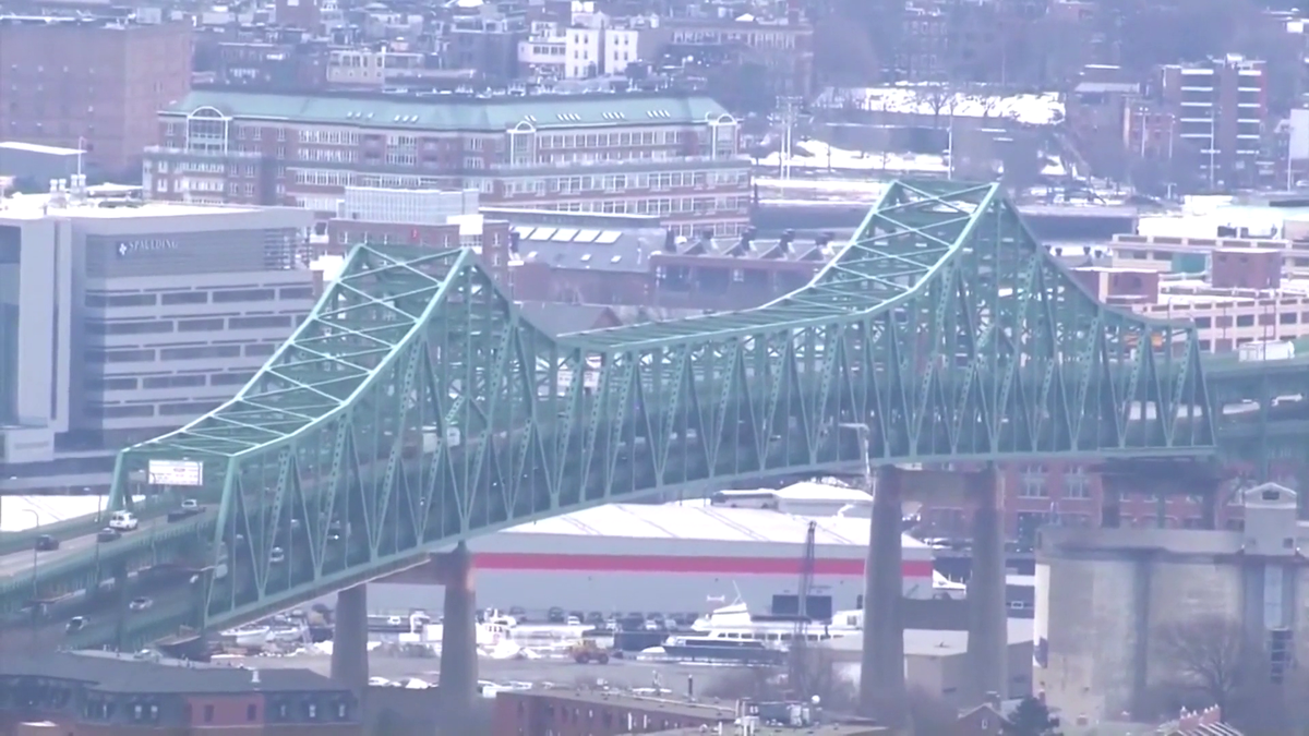 Evening, overnight lane closures beginning on Tobin Bridge