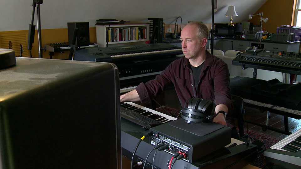 NH Chronicle: Grammy nominee Tom Eaton