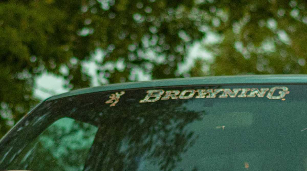 Vehicle falls off jack lift and kills man at Greenville County ...