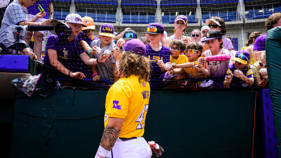 LSU gets ready to face Wofford in Chapel Hill Regional