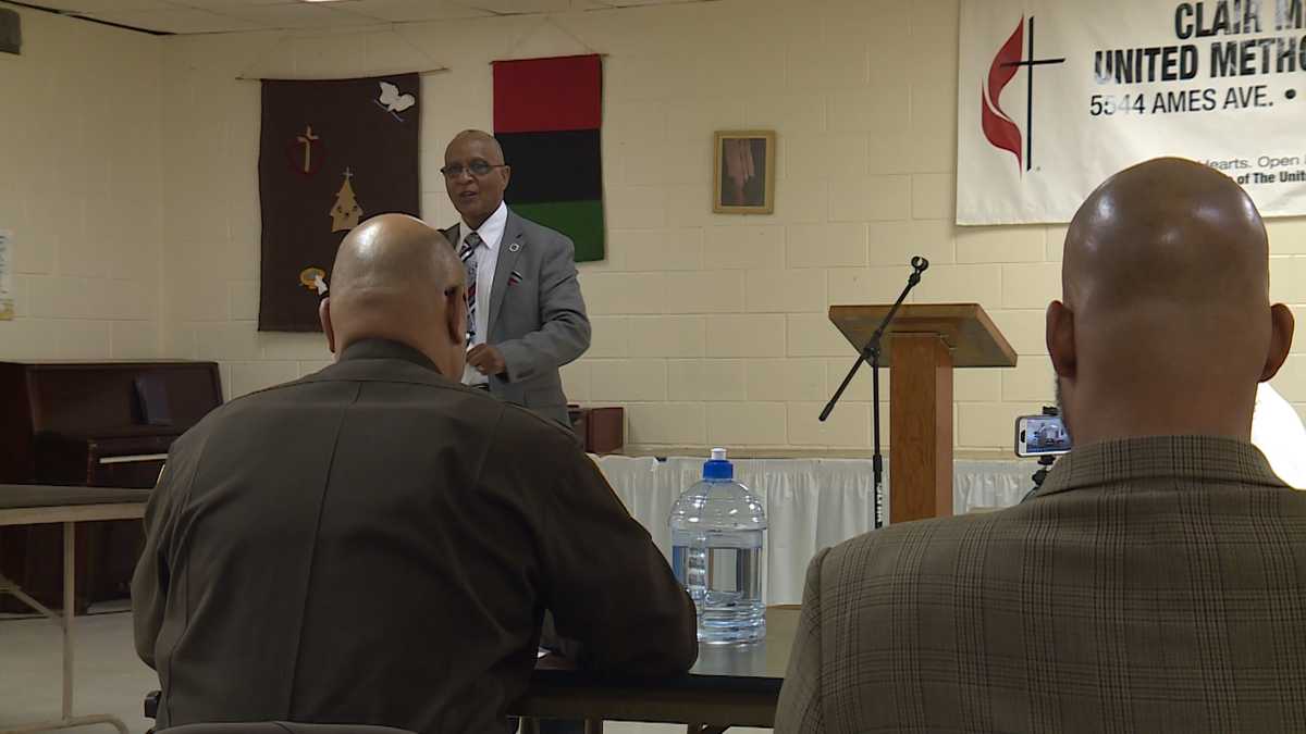 Council president Ben Gray holds town hall