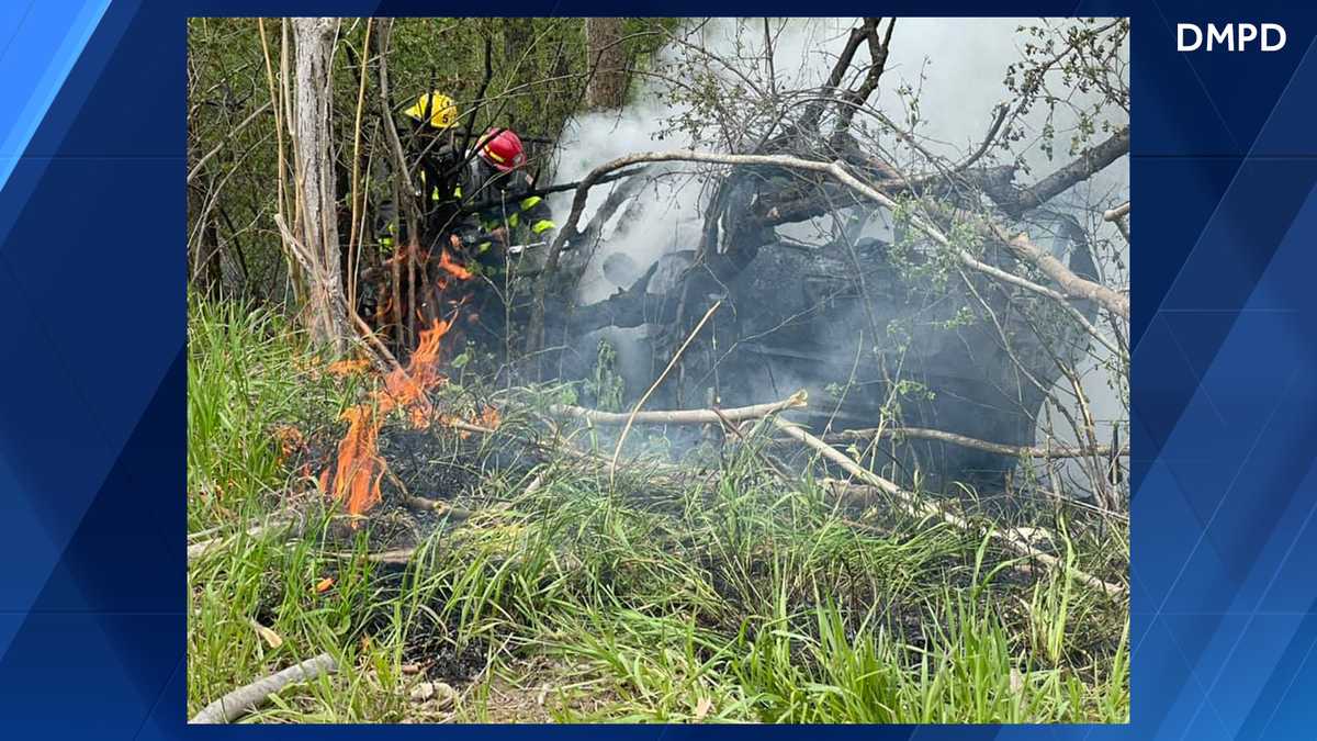 Des Moines police: I-235 crash closes 56th Street exit