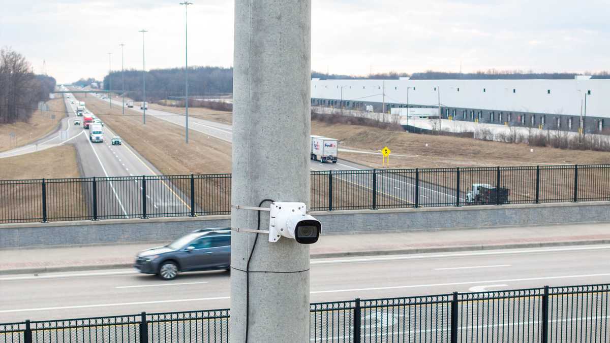Ohio Gov. DeWine, ODOT announce new technology to warn drivers of ...