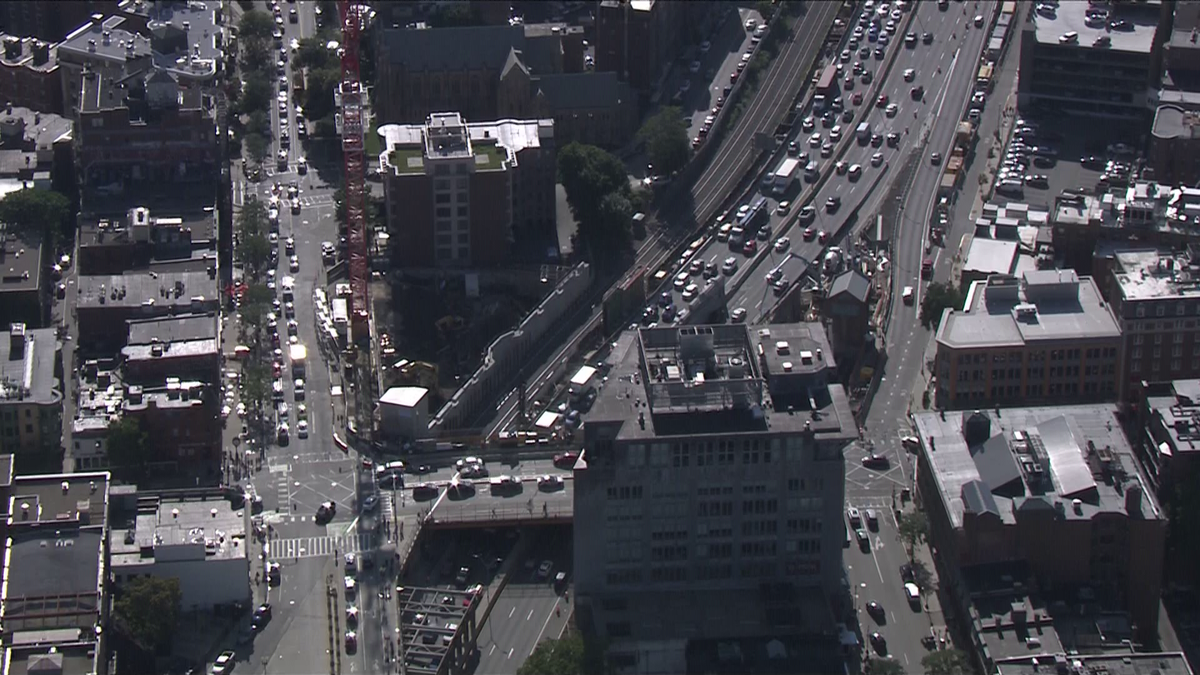 2 multi-vehicle crashes in Prudential Tunnel create major backup