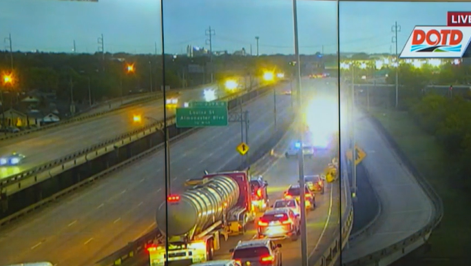 I-610 East reopens at I-10/I-610 split following crash