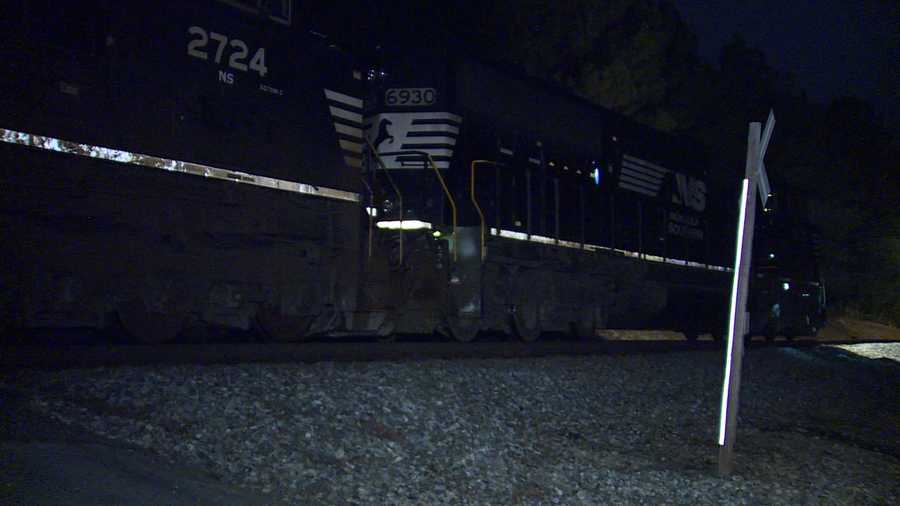 Crews have wrapped up at the scene of train derailment in the Helena area