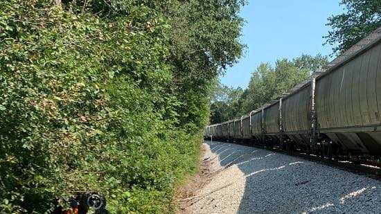 Police respond to train derailment in southern Indiana, no injuries ...