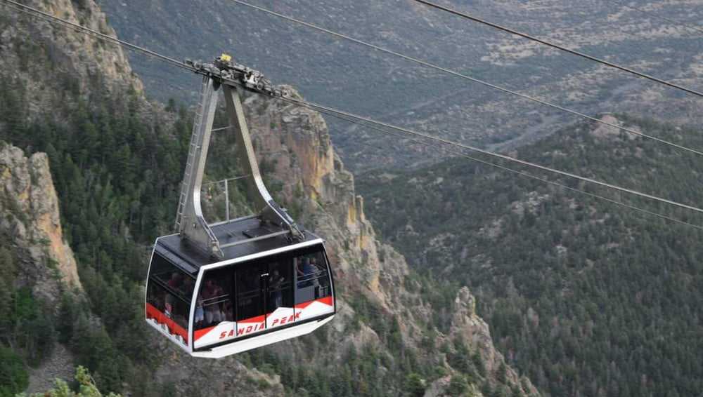 Ride up the Sandia Tram