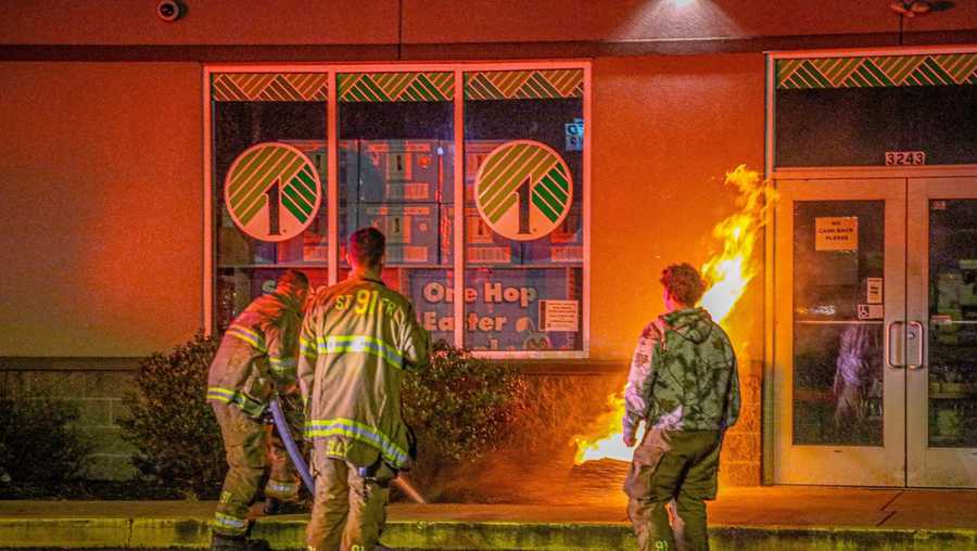 Trash bursts into flames outside Dollar Tree in Dauphin County, Pa.