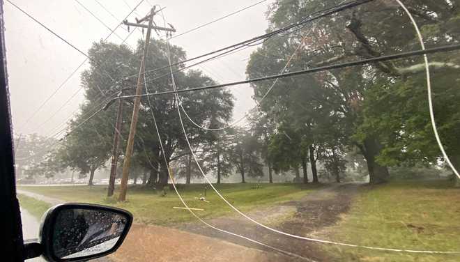 South Carolina: Trees, power lines downed as storms move through