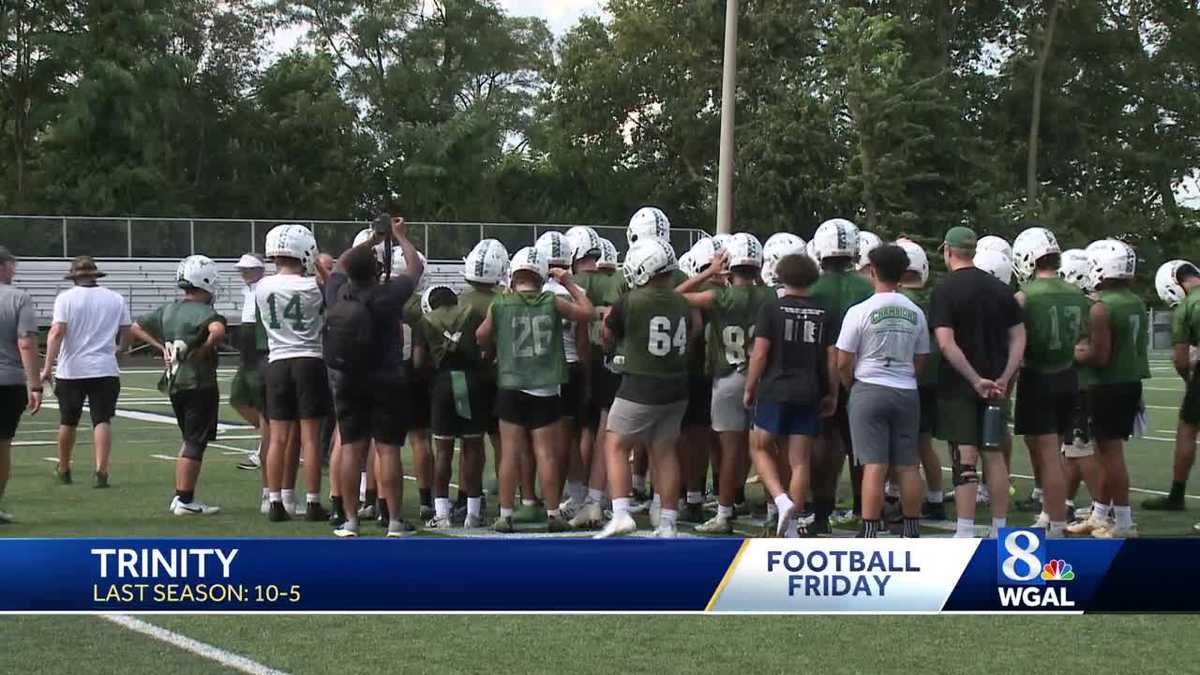 Previous Penn State players coach the Trinity Shamrocks, Pa