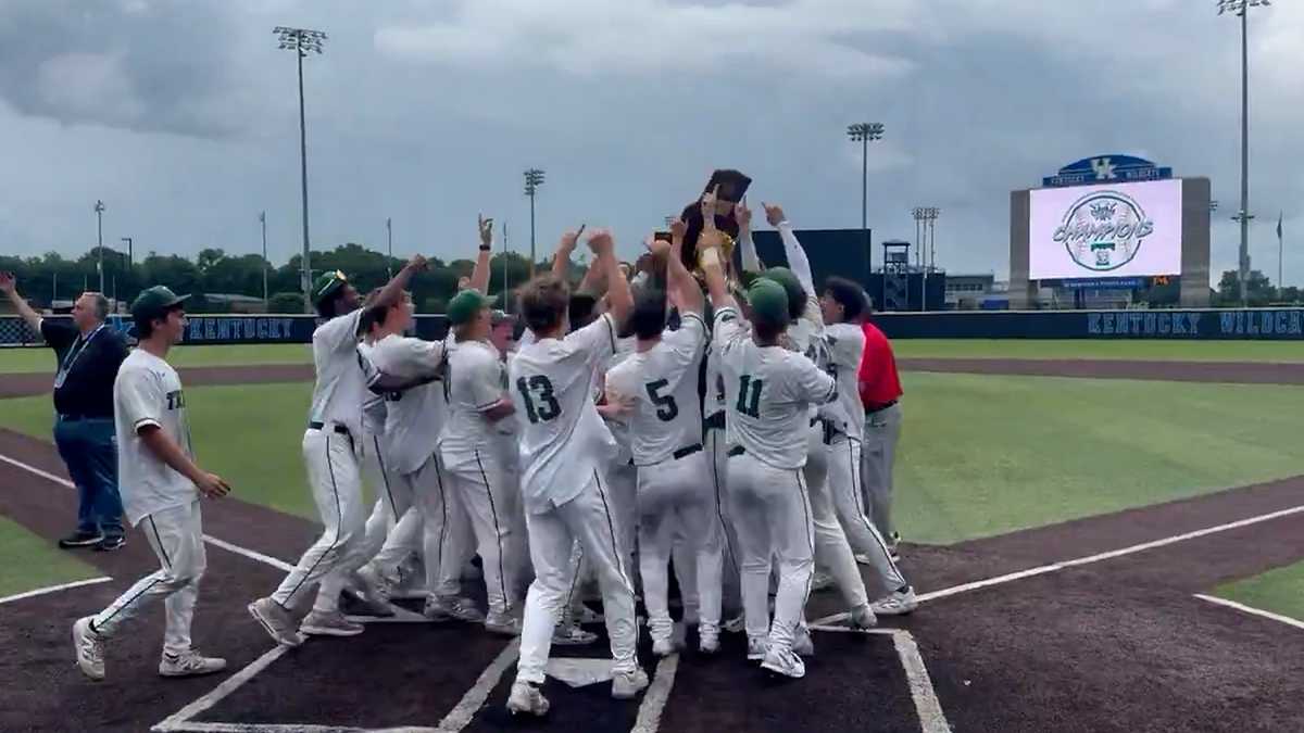 Trinity beats PRP 2-1 in 9 innings to win baseball state title