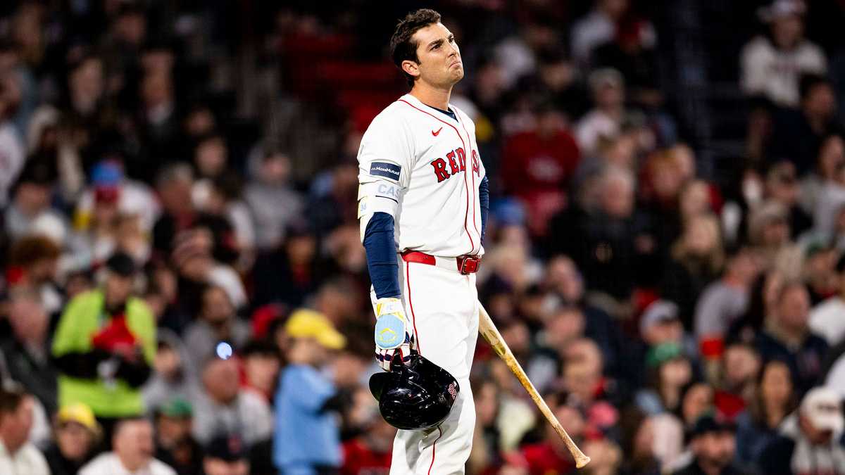 Red Sox first baseman Triston Casas lands on IL with rib strain