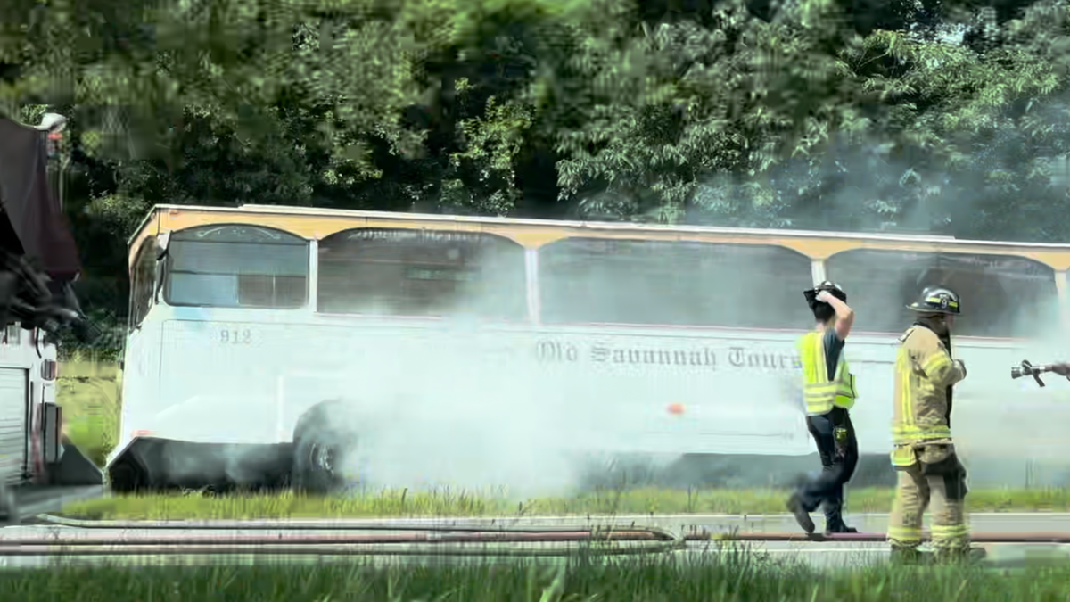 Savannah trolley catches fire, shuts down parts of President Street