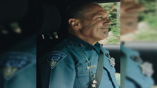 Massachusetts Move Over Law supporters push for higher fines