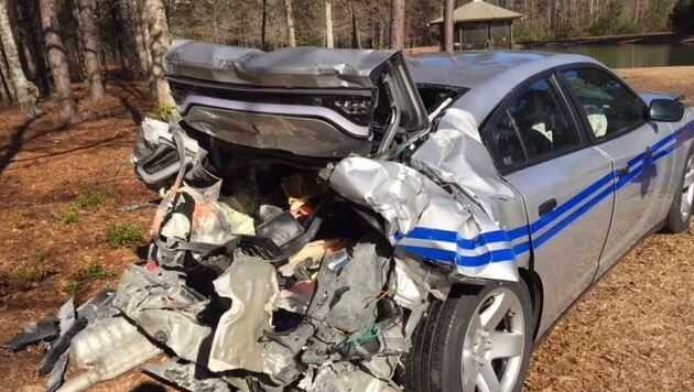 Man charged with DUI after striking SC trooper's patrol car, official says Man charged with DUI after striking SC trooper's patrol car, official says