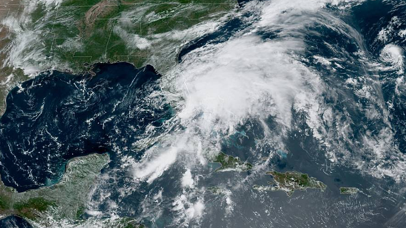 Tracking The Tropics Tropical Rainstorm Impacting Florida