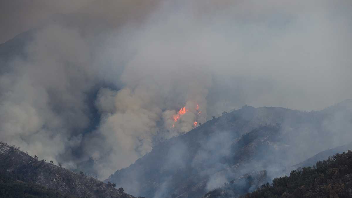PHOTOS: Soberanes Fire backfire operations along Chews Ridge