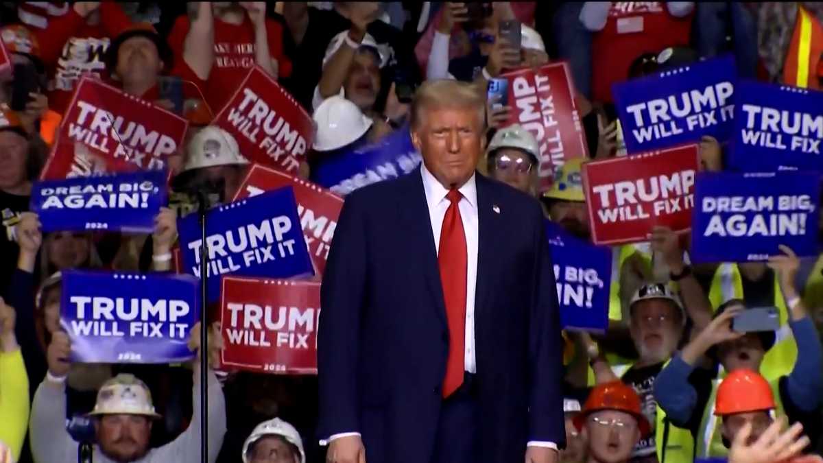 Trump rebuilds 'blue wall' with red bricks. Especially Pennsylvania