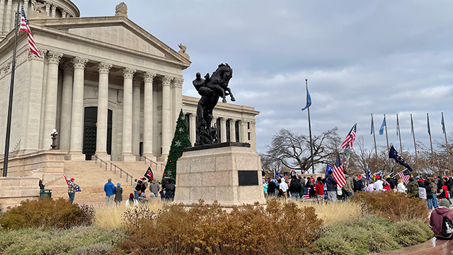 TRUMP RALLY: People show support for President Donald Trump during ...