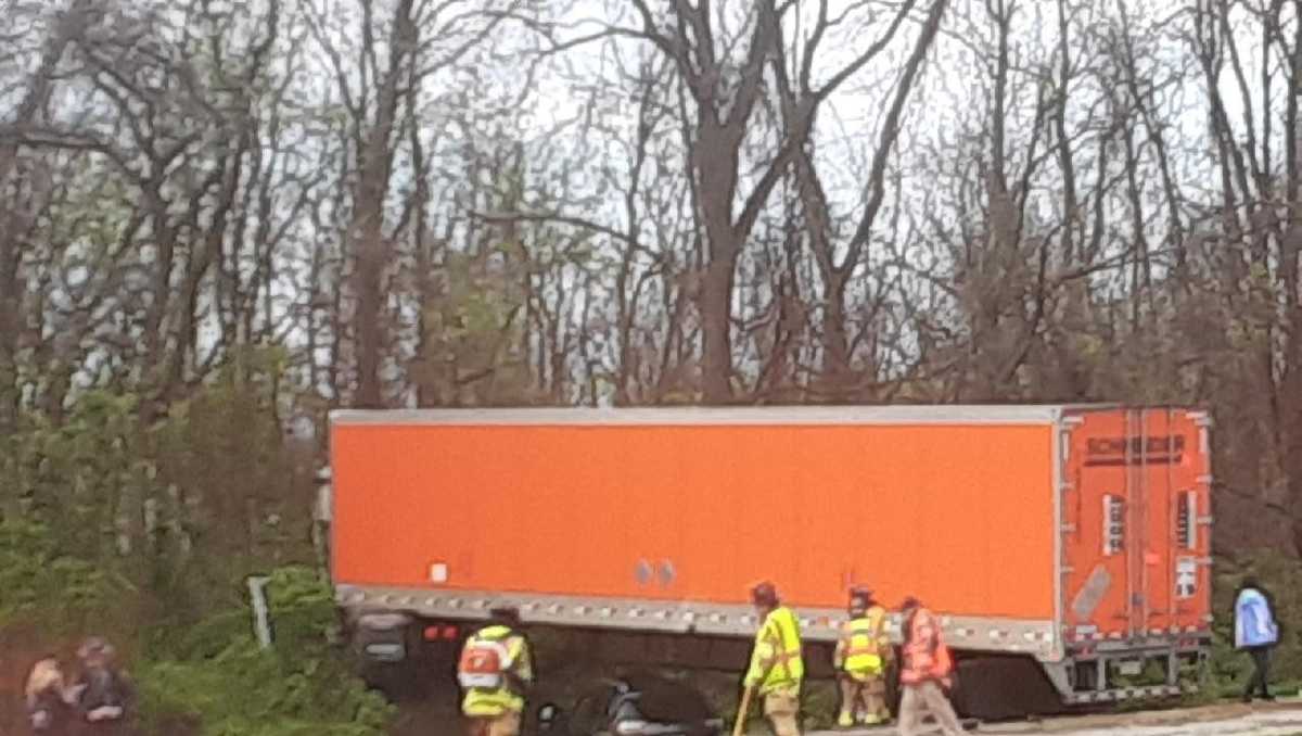 Crash Involving Tractor Trailer In Cumberland County