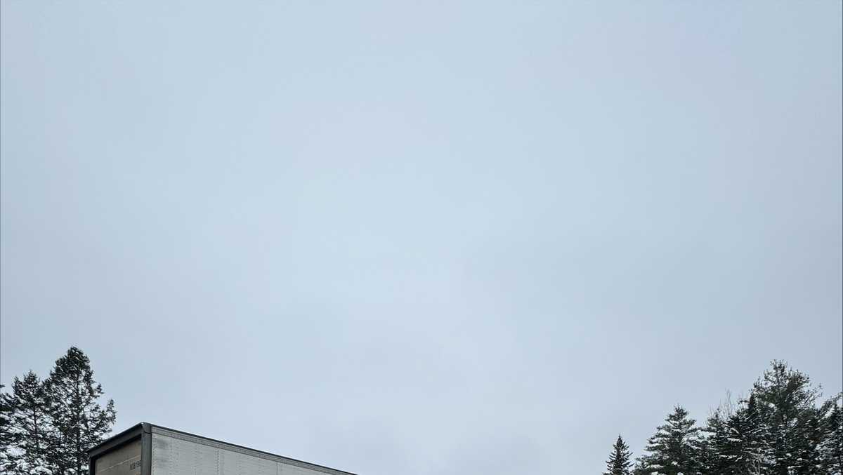 Maine State Police respond to 20 crashes on I-95 on Saturday