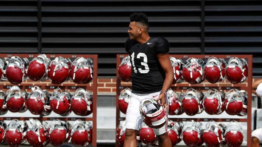 Saban makes official what "everybody knows": It's Tua's job