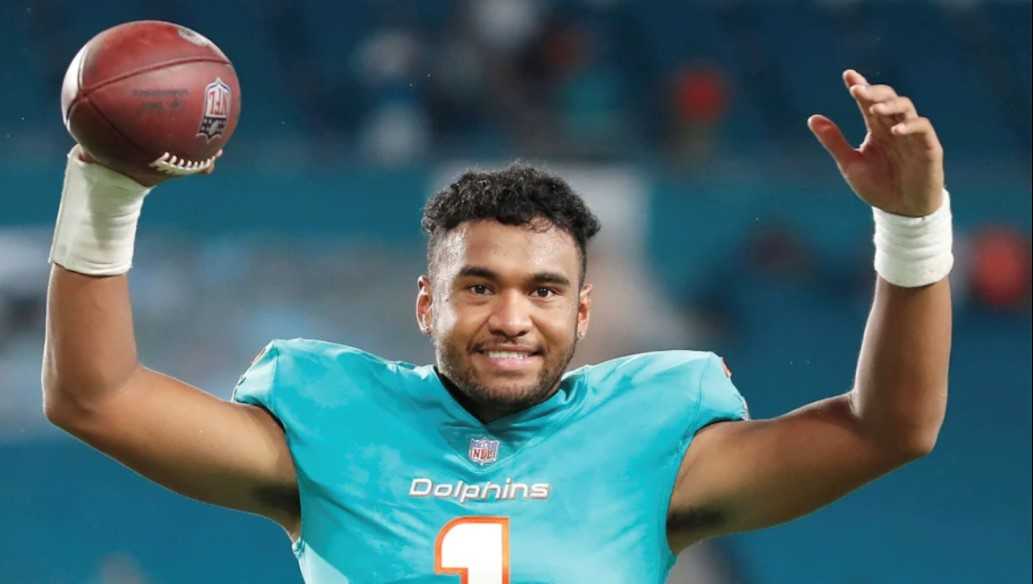Report: Tua Tagovailoa, Dolphins agree to four-year extension
