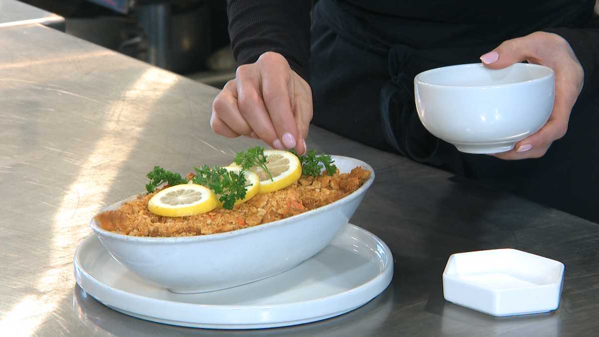 NH Chronicle: Tuckaway Tavern's seafood pie | How it's prepared