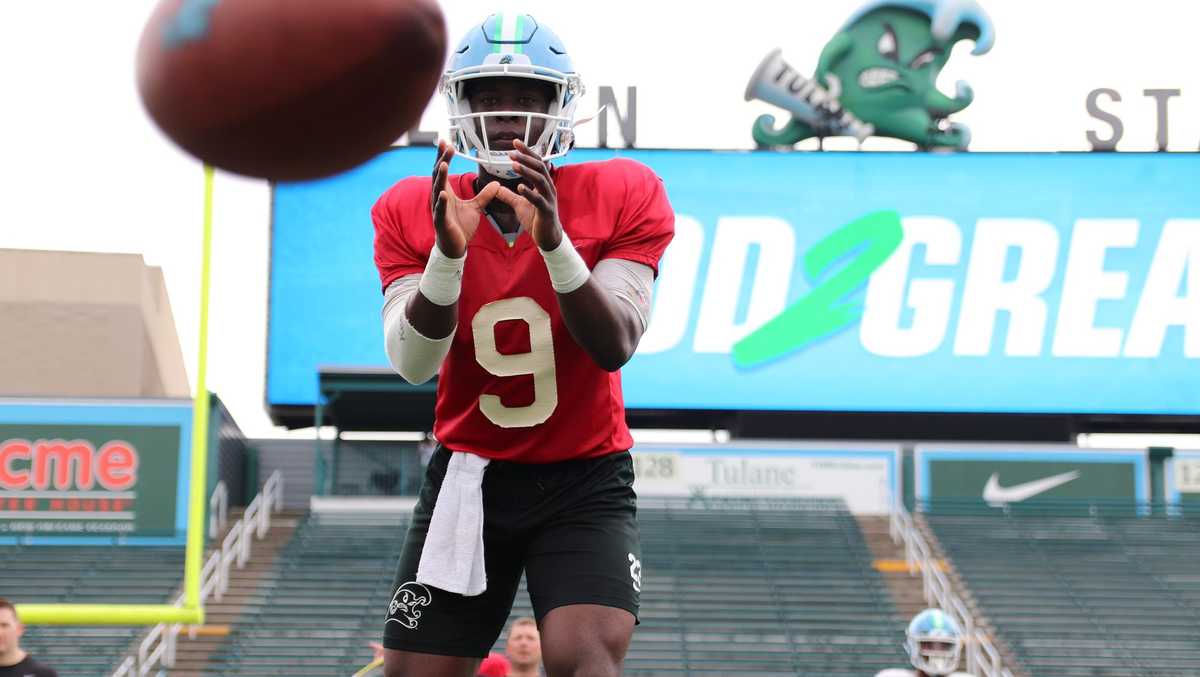Tulane Football Names Keon Howard Starting Quarterback