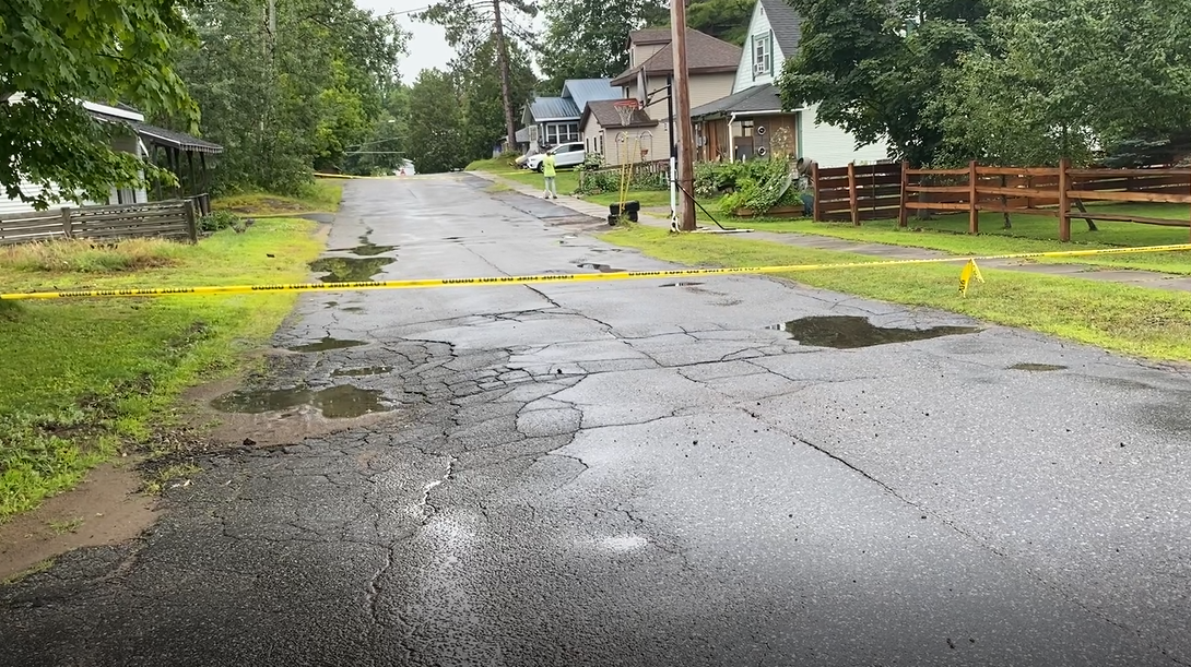 New York woman pleads guilty in mother's stabbing death