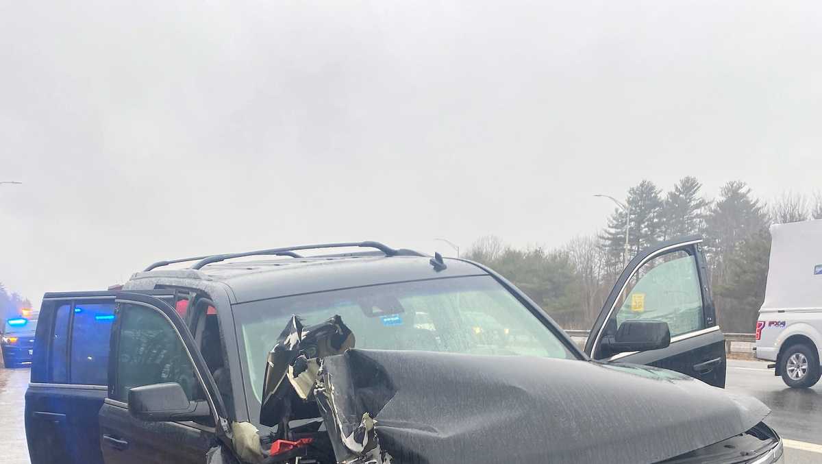 Erratic driver crashes into delivery truck on Turnpike in Scarborough