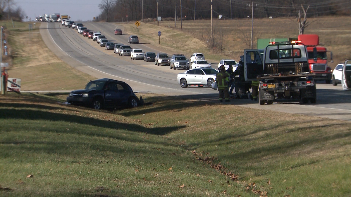 Police release identities of two people killed in Tontitown wreck