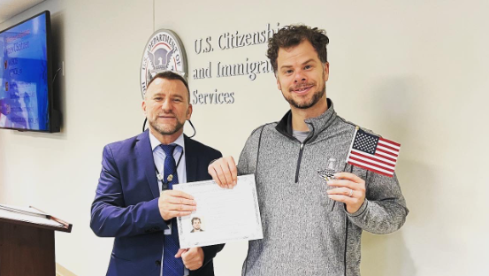 Former Penguin Tyler Kennedy becomes US citizen