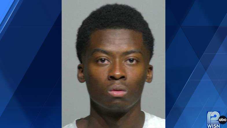 Teen charged with shooting another teen in Sherman Park
