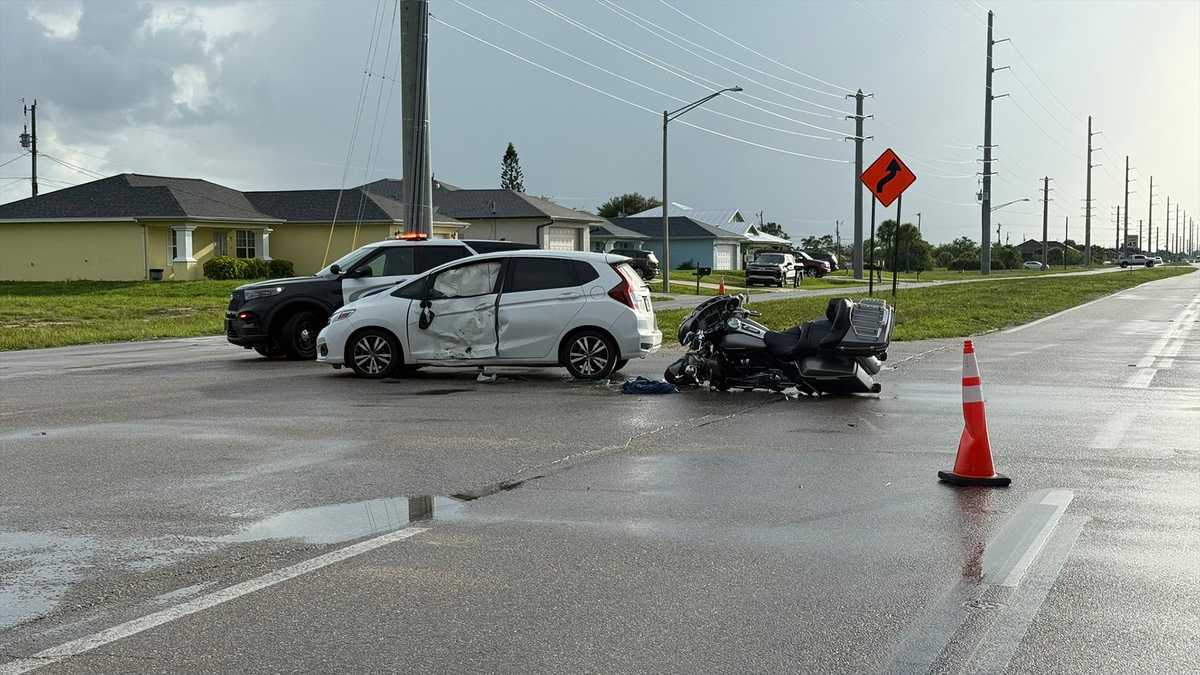 Crash involving motorcycle shuts down lanes along Kismet Pkwy and ...