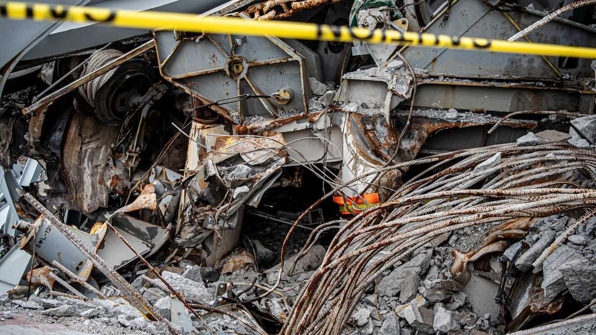 Photos: Baltimore's Francis Scott Key Bridge collapses