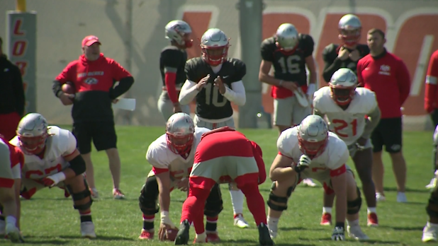 Lobos quarterback competition set to heat up